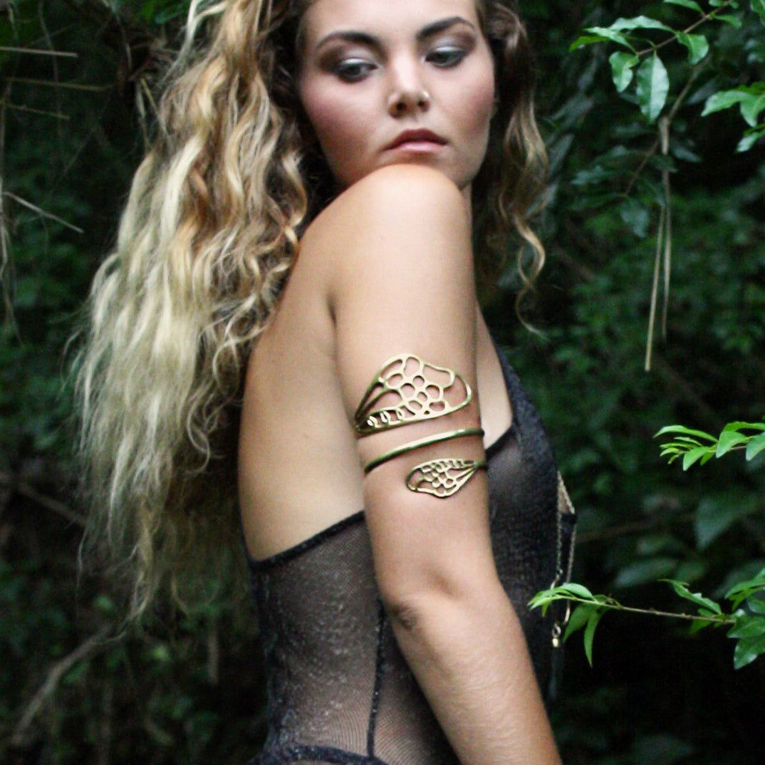 Armbands and Bracelets – FeatherTribe